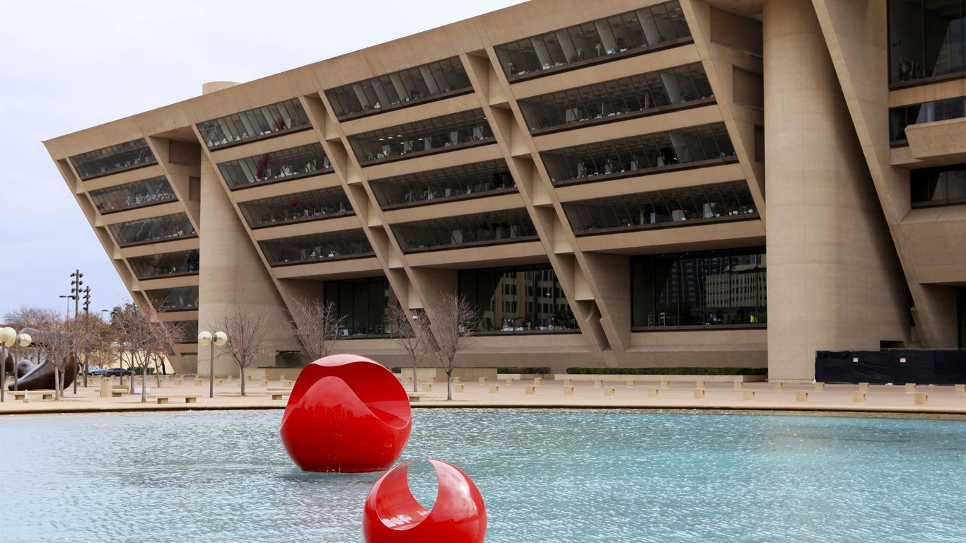 I.M. Pei-designed Dallas City Hall could be razed
