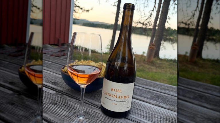 10 Greek Wines Everyone Needs To Try At Least Once