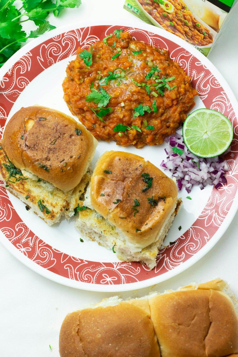 10 countries where people still cook at home the most and 4 that live ...