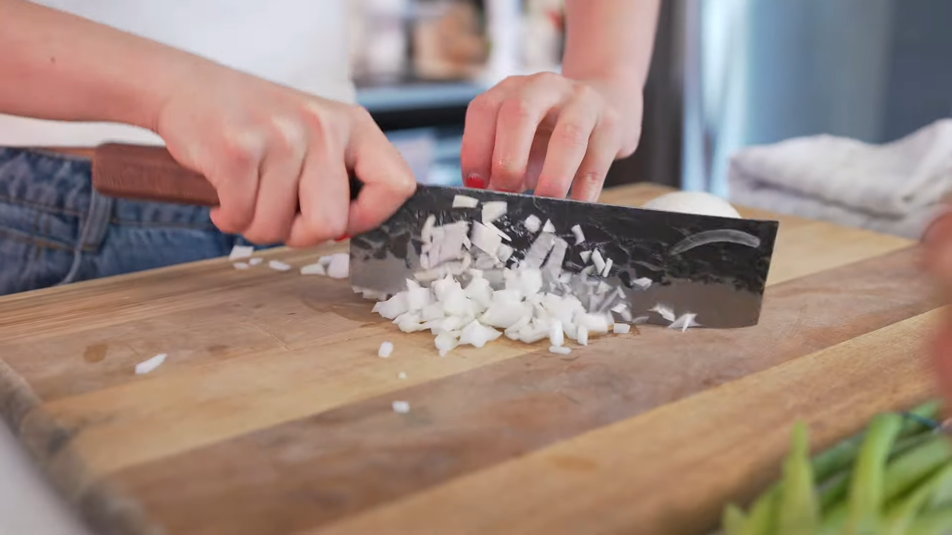 How a Korean Chef Transformed $20 Into a Six-Person Meal
