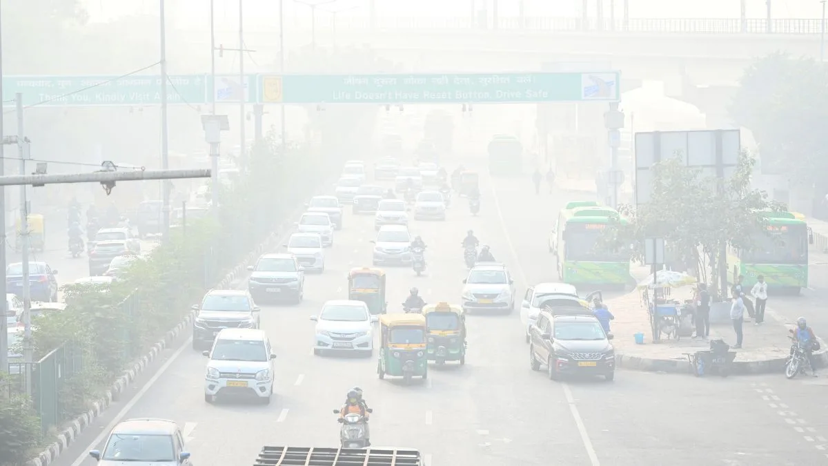Delhi continues to choke as air quality stays in ‘very poor’ range