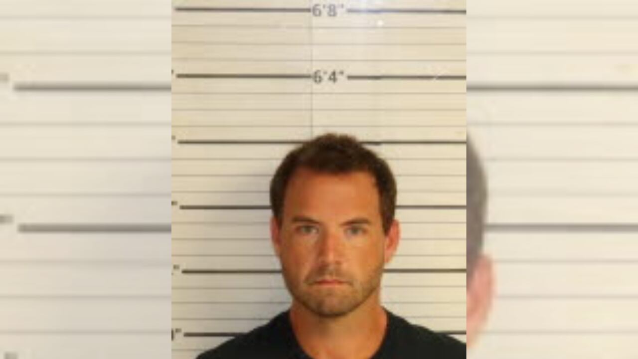 Former realtor accused of failing to deposit thousands in tenant funds