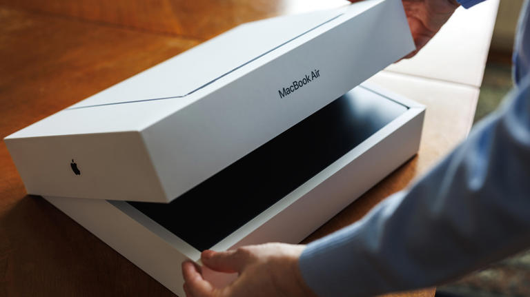 Apple Announces Black Friday 2025 Shopping Event: Here Are All The Deals