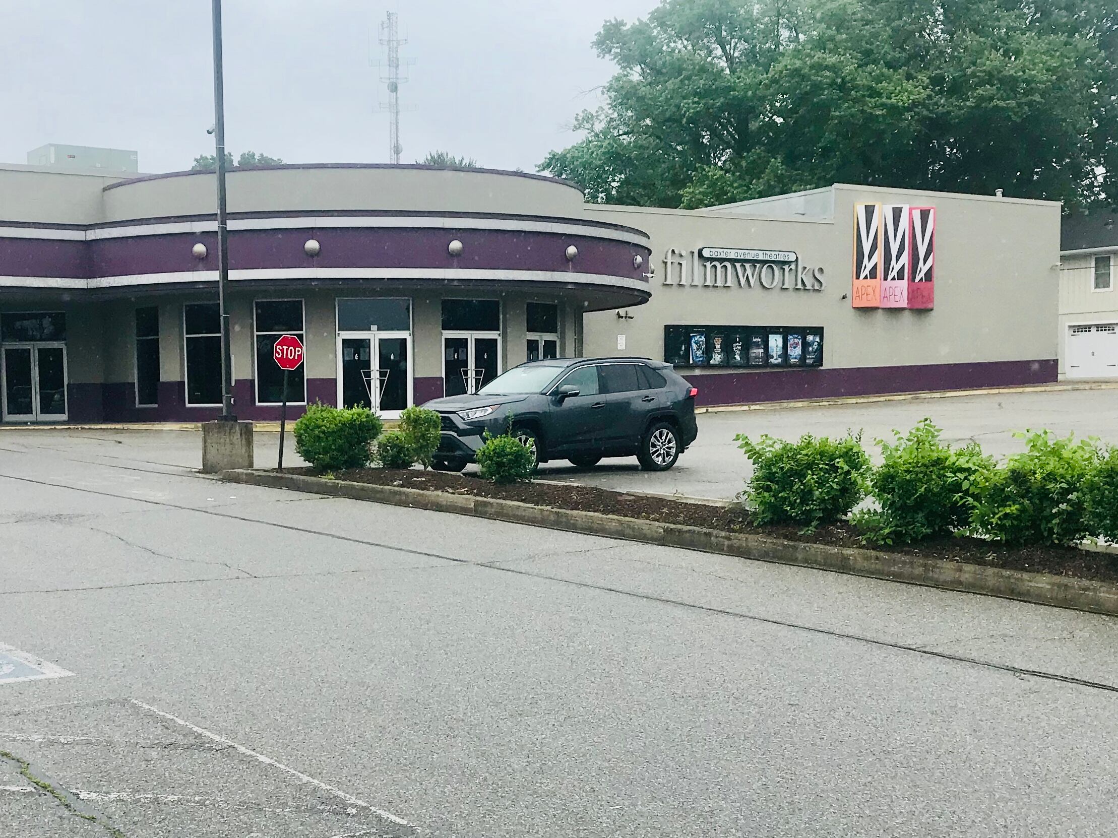 Baxter Avenue Theatres announces it will close at year’s end