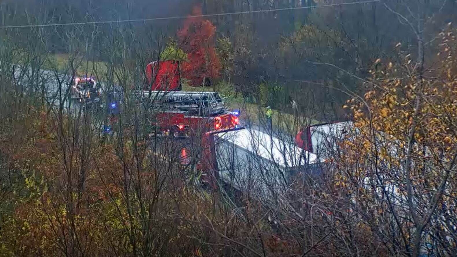Woman seriously injured in Northland crash, WB traffic on I-435 shut down