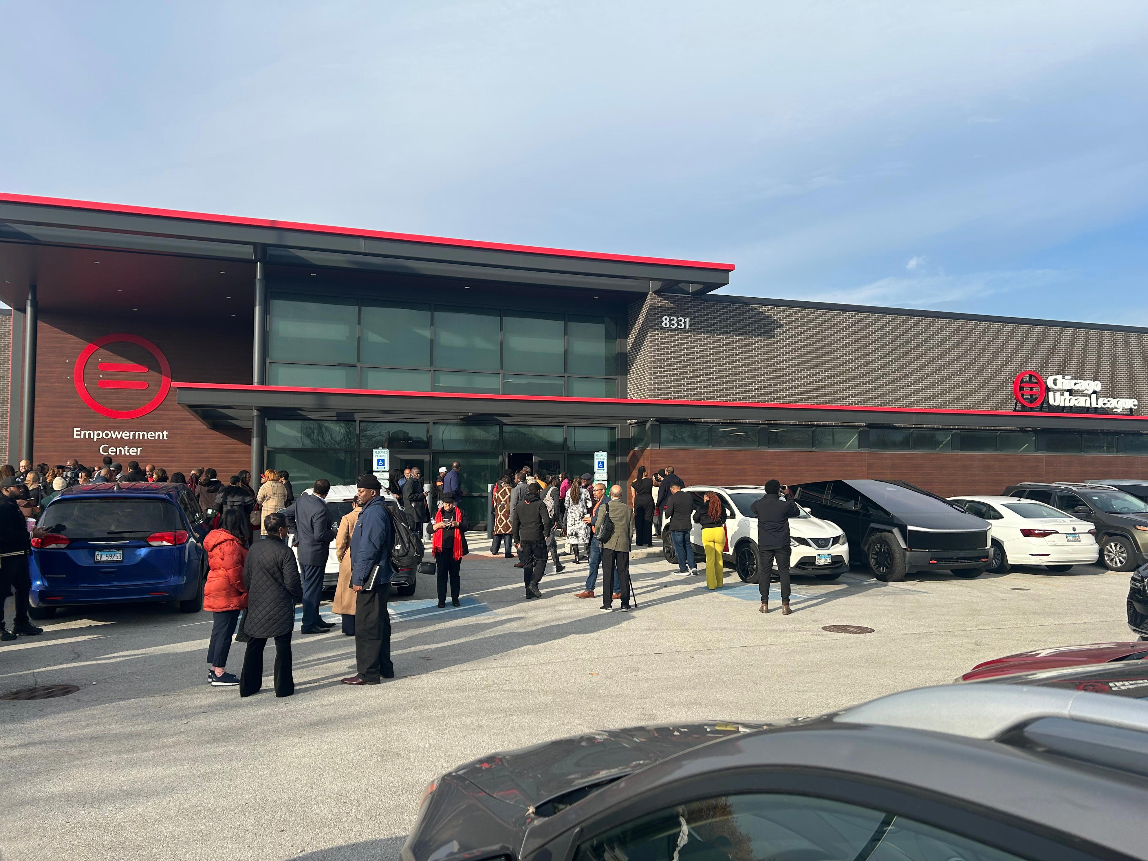 Chicago Urban League opens "Empowerment Center"