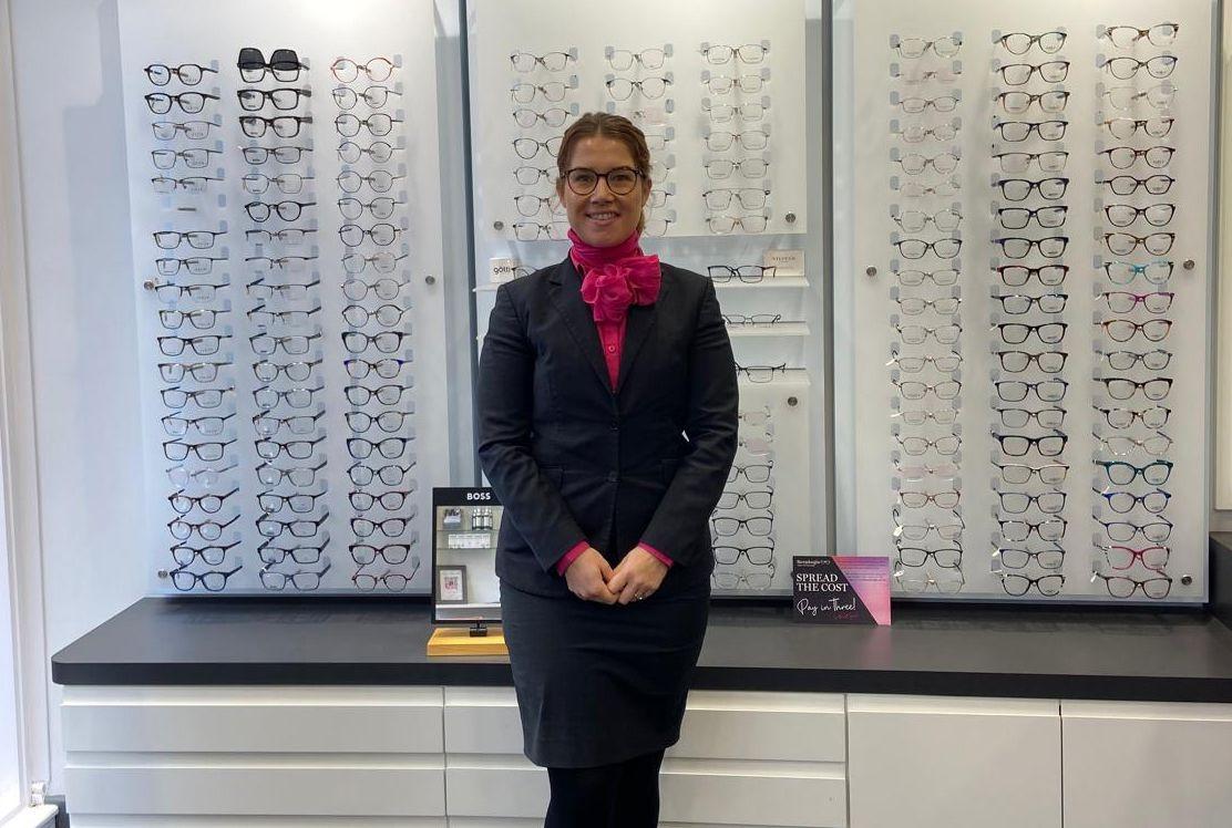Eastbourne dispensing optician completes specialist paediatric ...