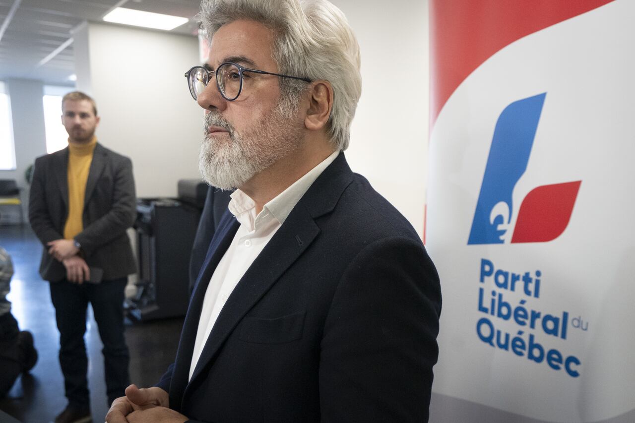 Quebec Liberal leader threatens legal action over vote-buying scheme ...