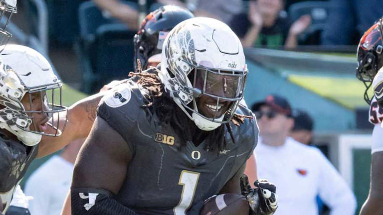 How A’Mauri Washington, Bear Alexander are Leading Oregon's Dominant ...