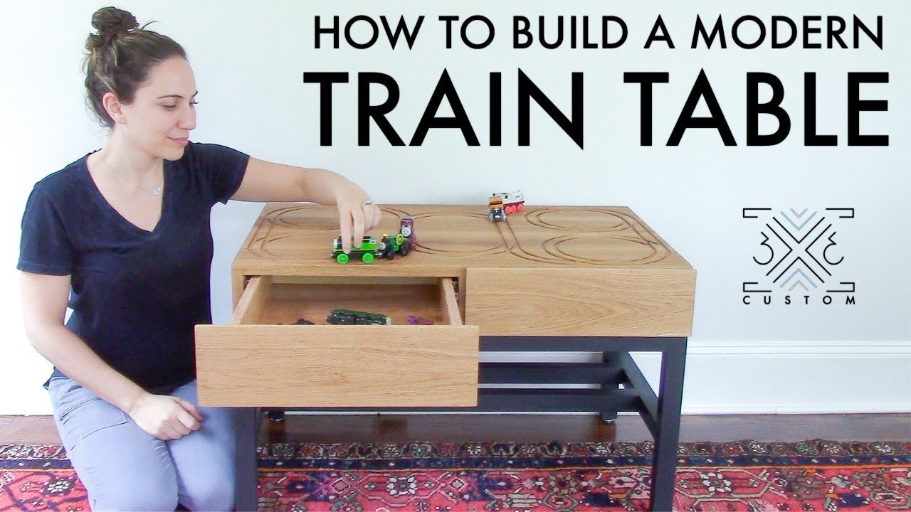 I built a modern toy train table! 🚂