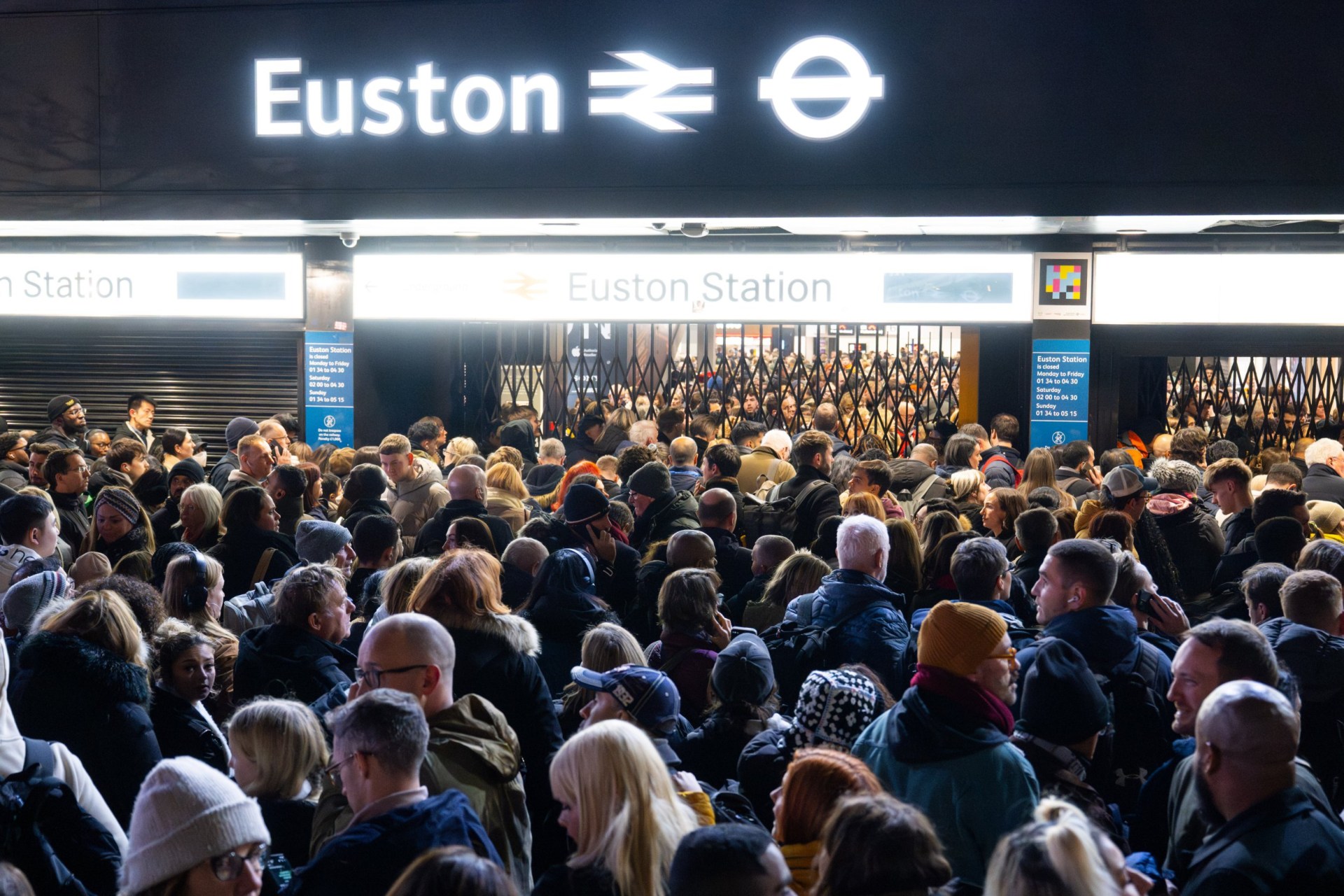 Disruption hits London station after signal fault