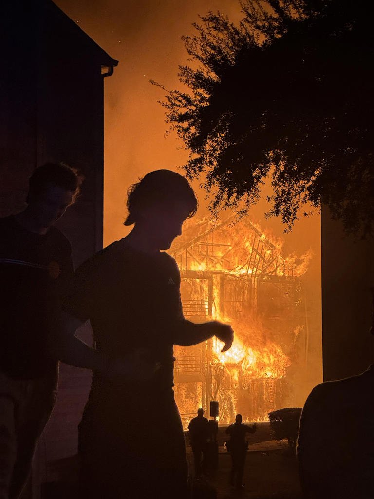 FSU students rally after devastating fire displaces over 70 people at ...