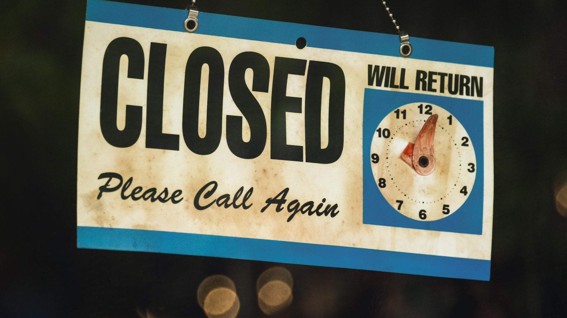 Grocery Store Etiquette: 10 Signs You're A Bad Customer & 10 That Show ...