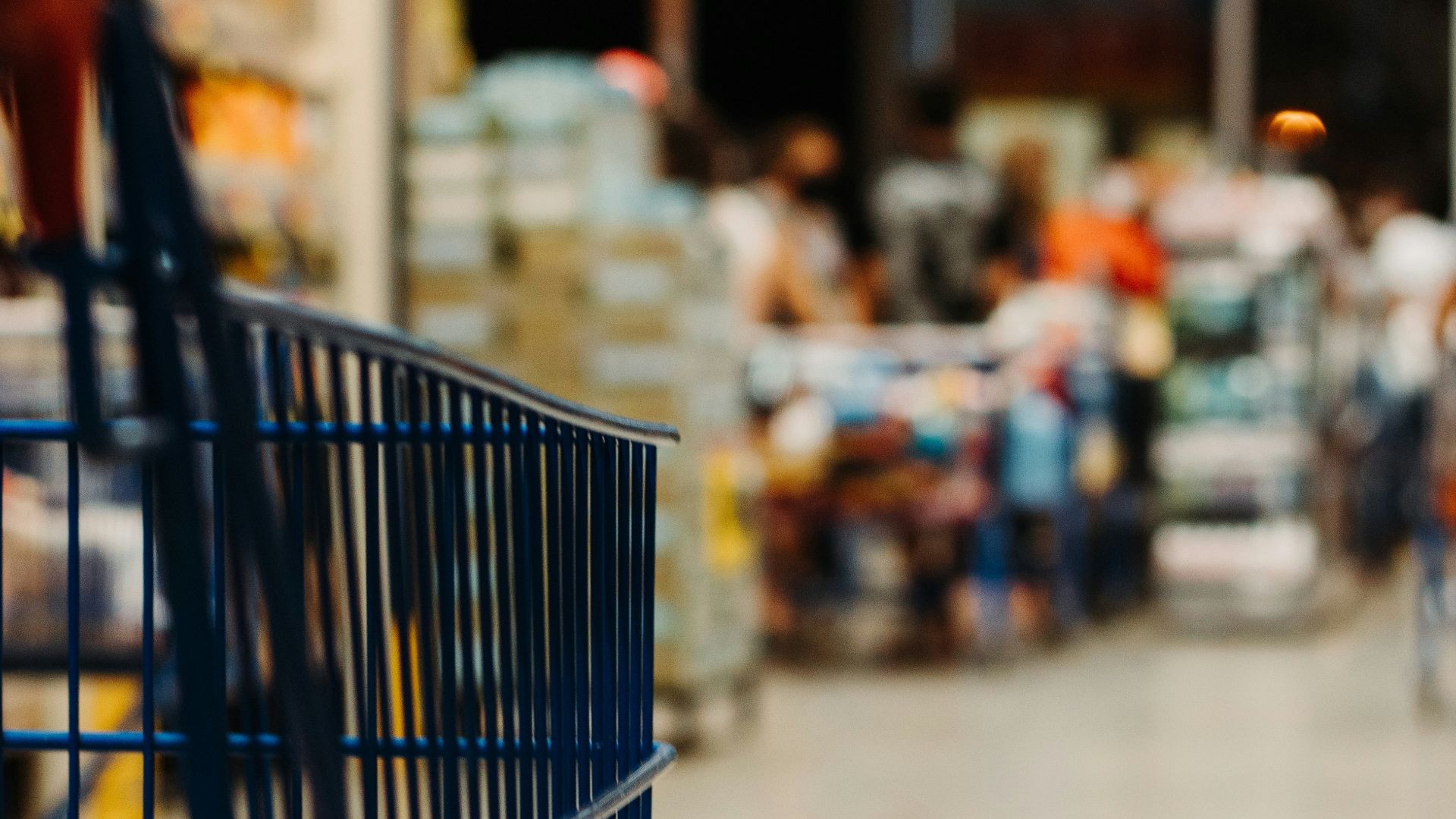 Grocery Store Etiquette: 10 Signs You're A Bad Customer & 10 That Show ...