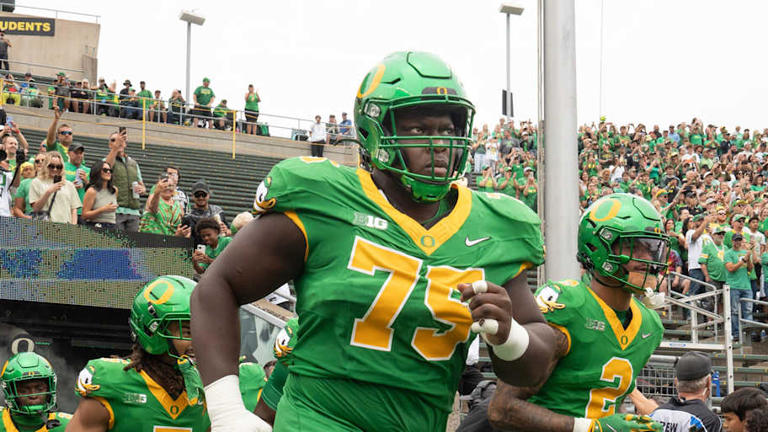How A’Mauri Washington, Bear Alexander are Leading Oregon's Dominant ...