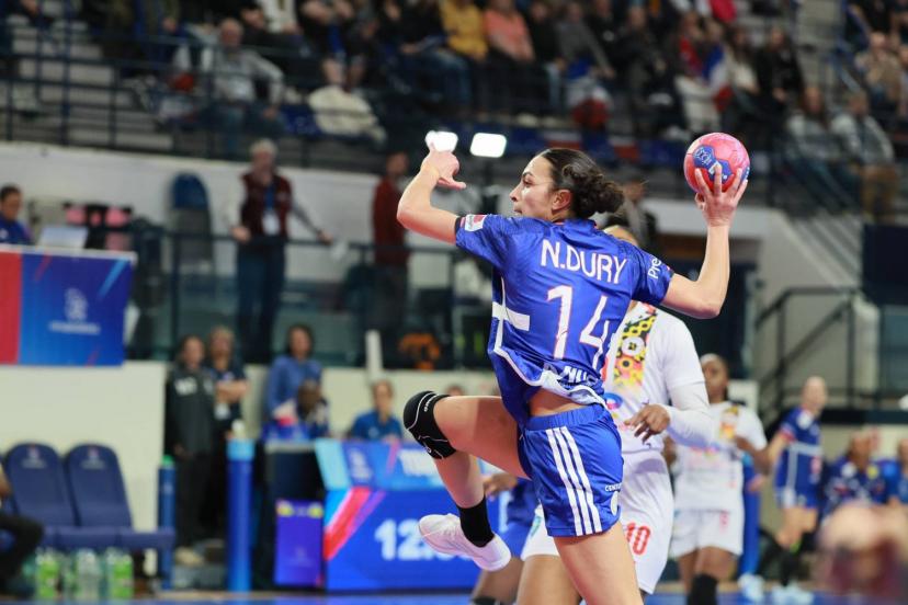 L'équipe de France féminine domine l'Angola à l'usure, en match de ...