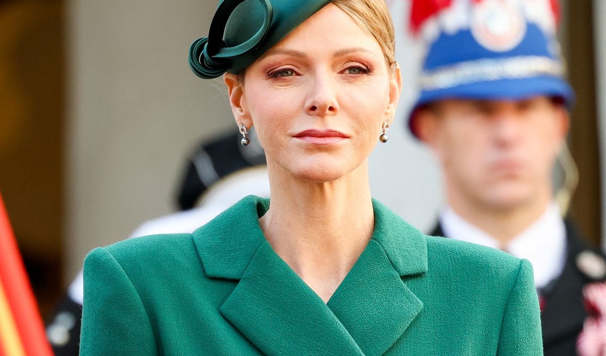 Charlene de Monaco rayonne en vert pour une grande première sur le ...