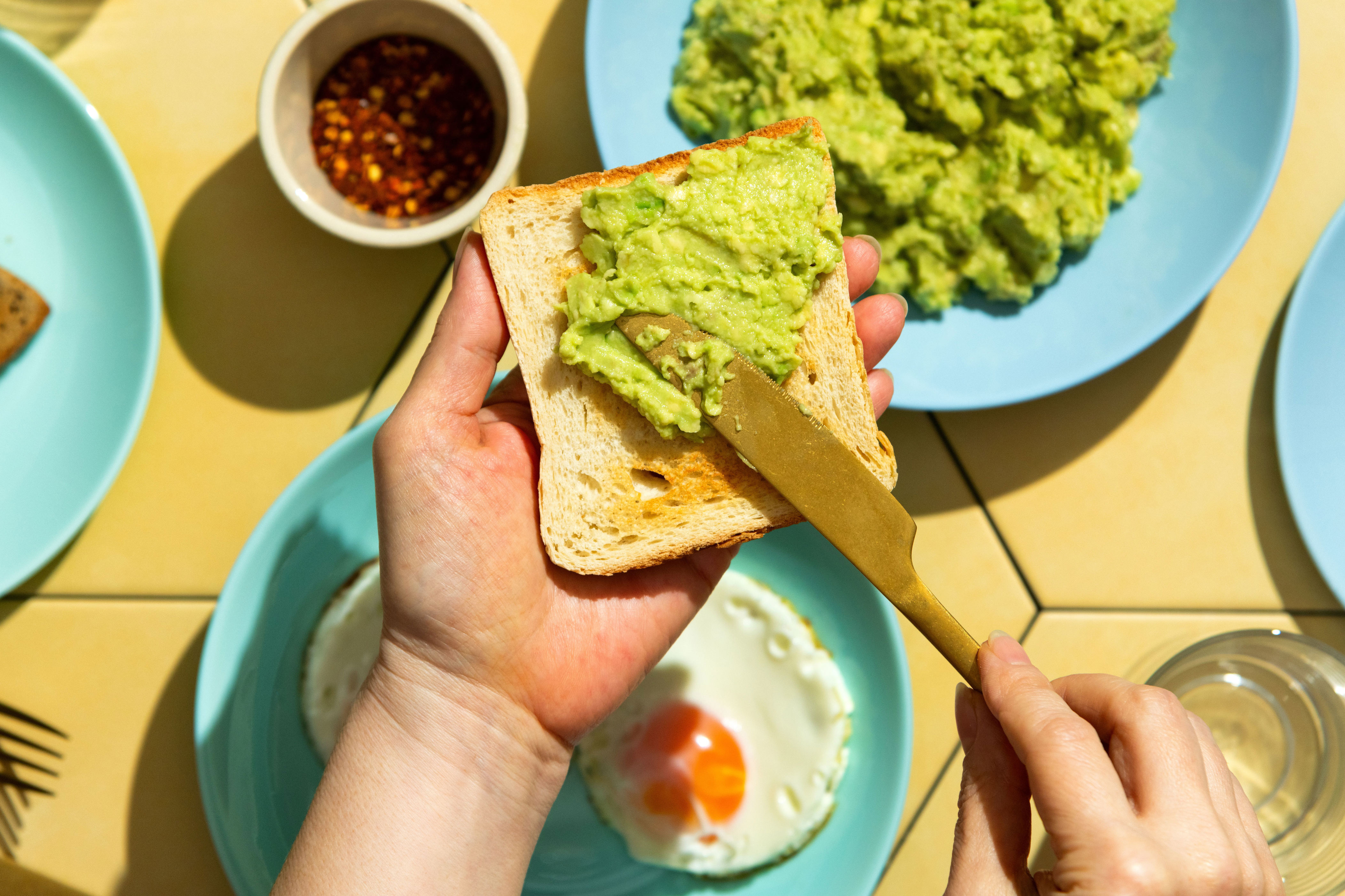 5 Cardiologists Share Their Go-To Breakfasts for Better Heart Health