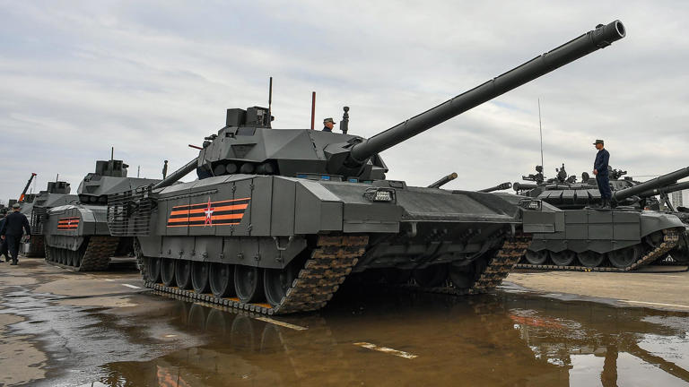 The Ukraine war is going so badly for Putin, he is losing territory and ...