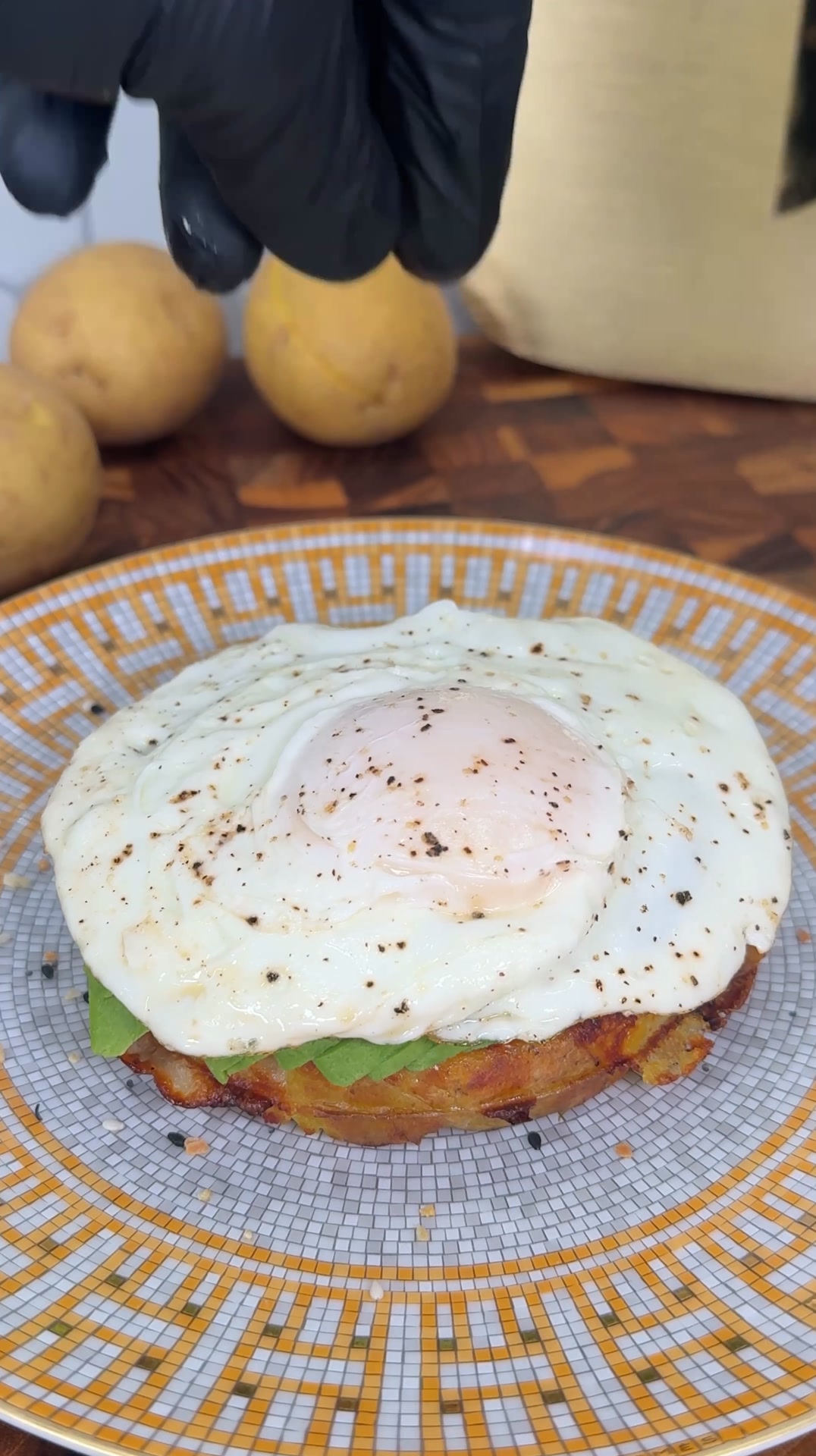 Smashed potato waffle
