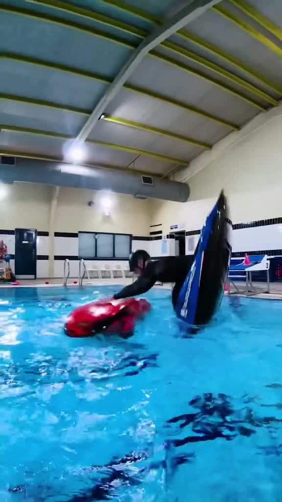 Kayak Tricks in the Pool: Mastering the Flip Challenge