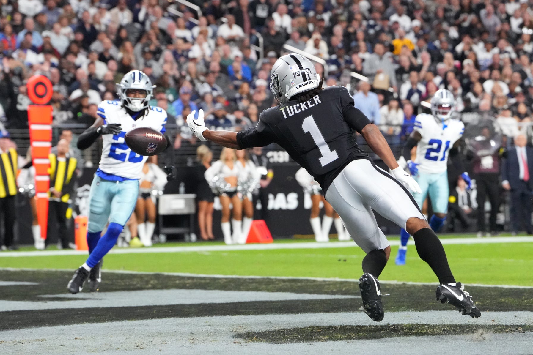 Raiders vs. Browns: 3 X-factors on offense for Week 12