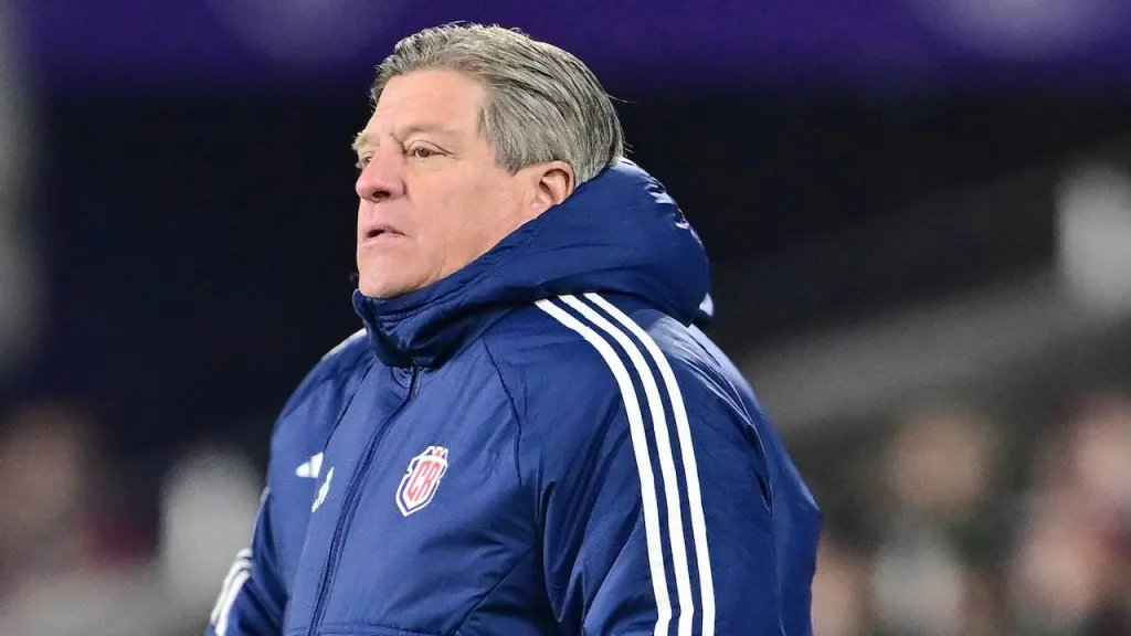 ¡Miguel Herrera se va con los bolsillos llenos! La suma que pagará ...