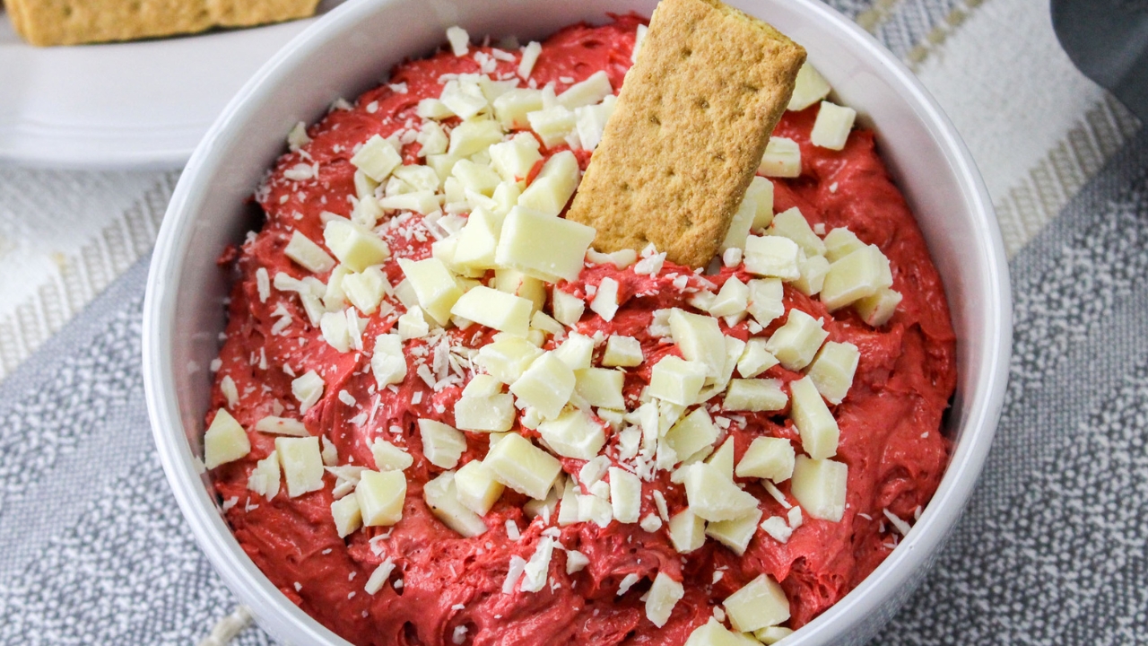 25 cream cheese cheesecake desserts everyone loves