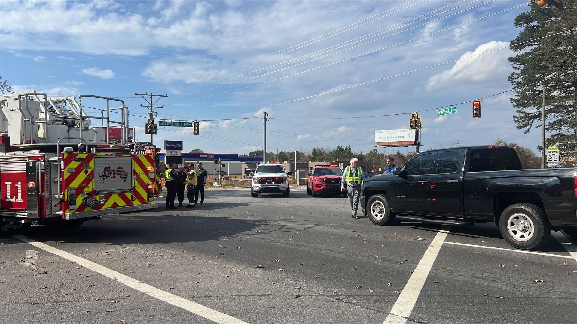 Coroner: Retired SC state trooper dead, 3 hurt after crash in Anderson Co