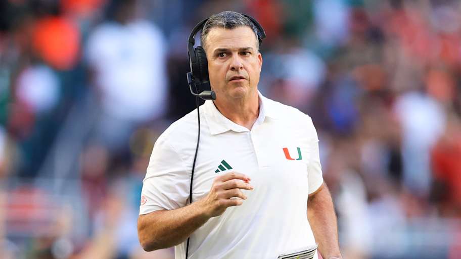 Mario Cristobal stays focused when asked about Notre Dame being ahead ...