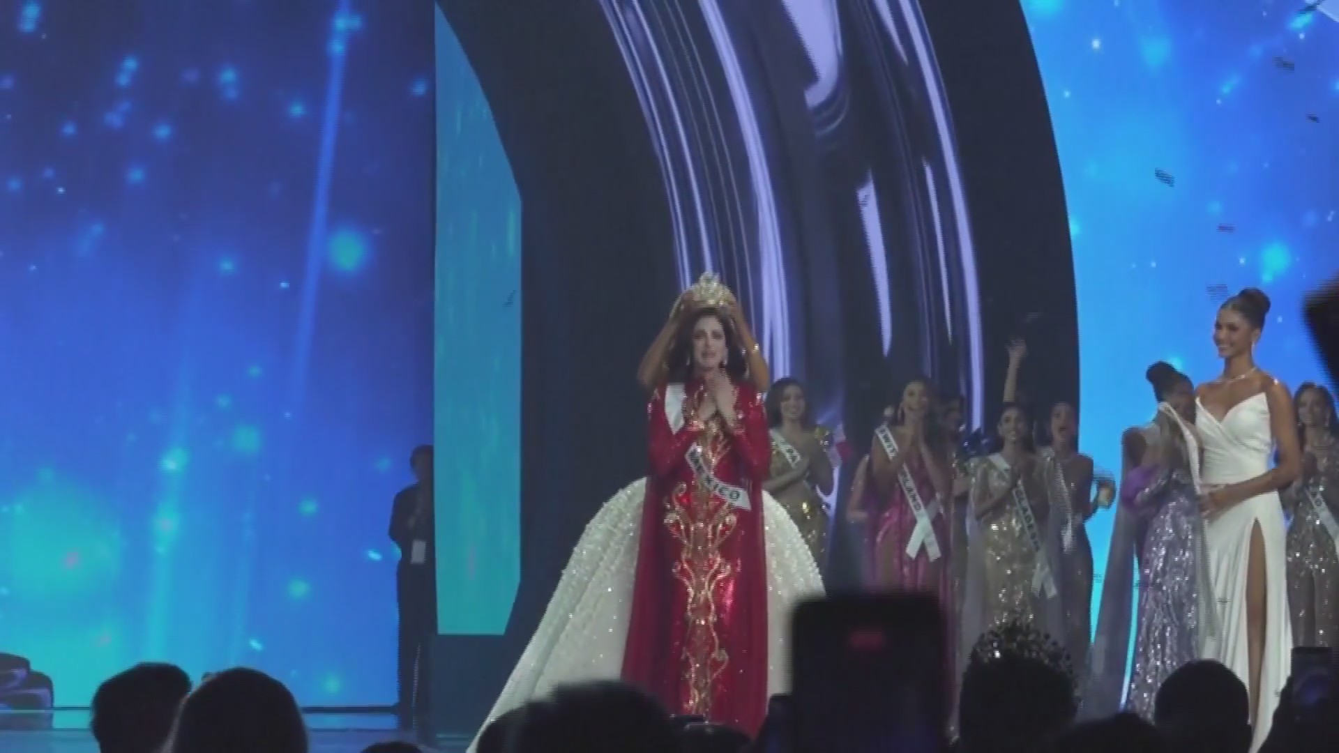 Mexico's bullied pageant contestant gets payback by capturing Miss ...