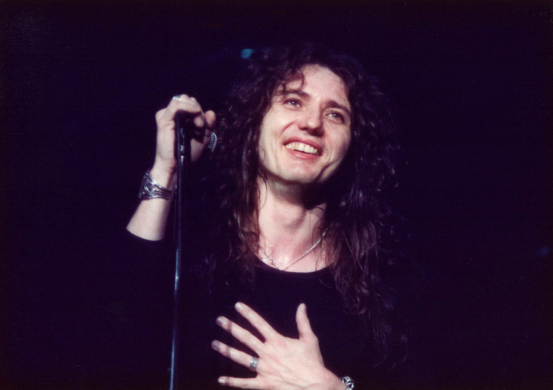 '80s Rock Legend Says Goodbye to Fans With Last Music Video: 'This Is It'