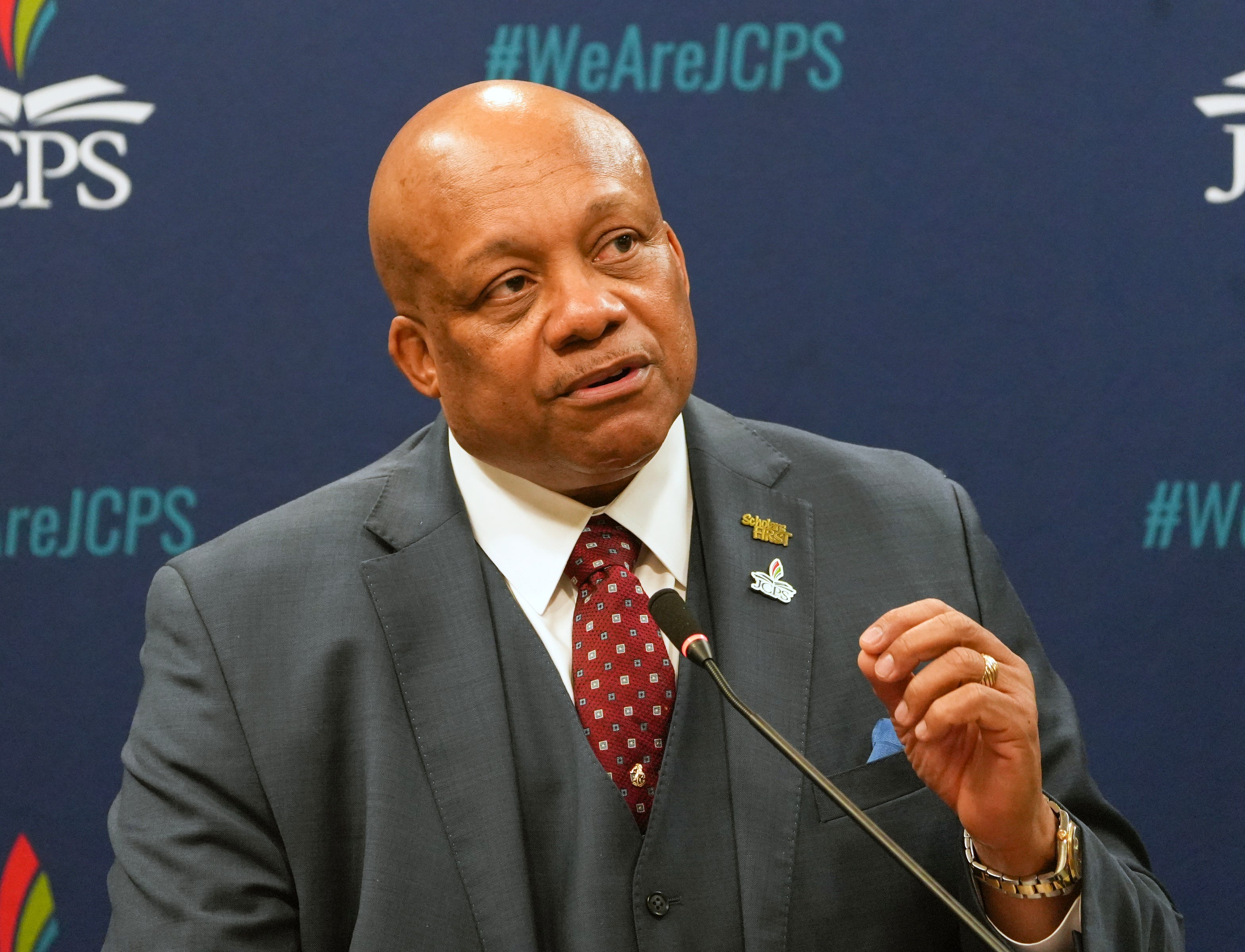 JCPS withdraws plan to change start times ahead of next school year