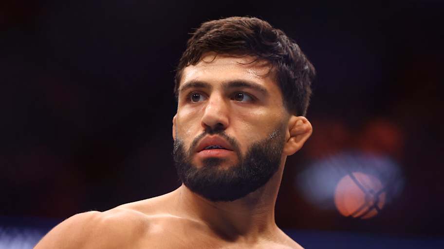 UFC Qatar full fight card betting guide for Arman Tsarukyan vs. Dan Hooker