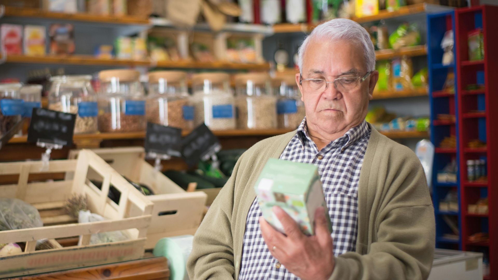 Grocery Store Etiquette: 10 Signs You're A Bad Customer & 10 That Show ...