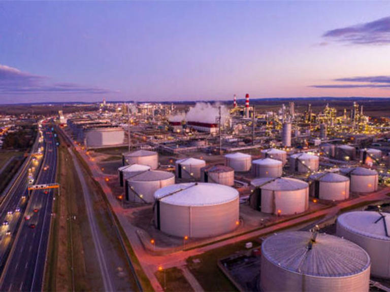 US sanctions Indian firm, others for aiding Iran’s military oil network