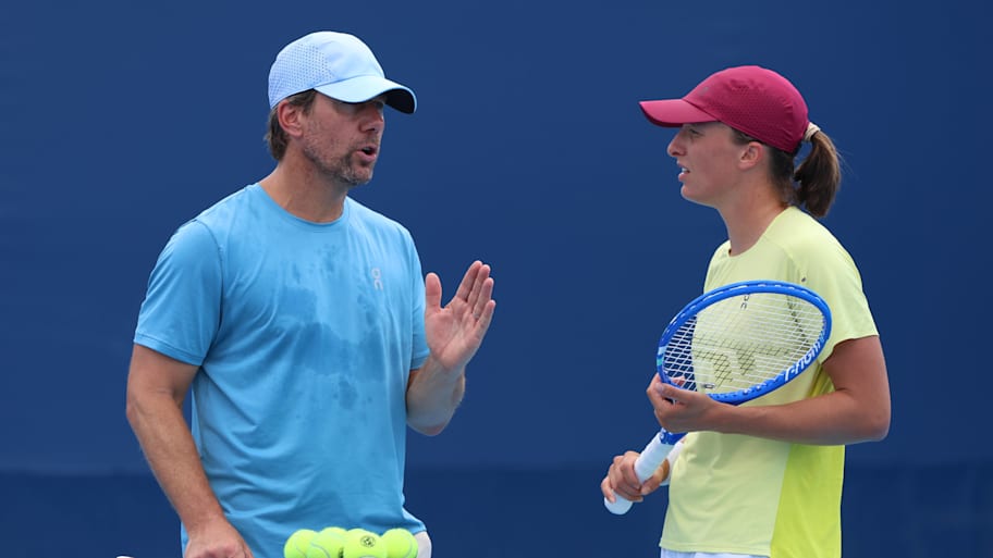 Iga Swiatek's Coach Reveals His Biggest Lesson of 2025