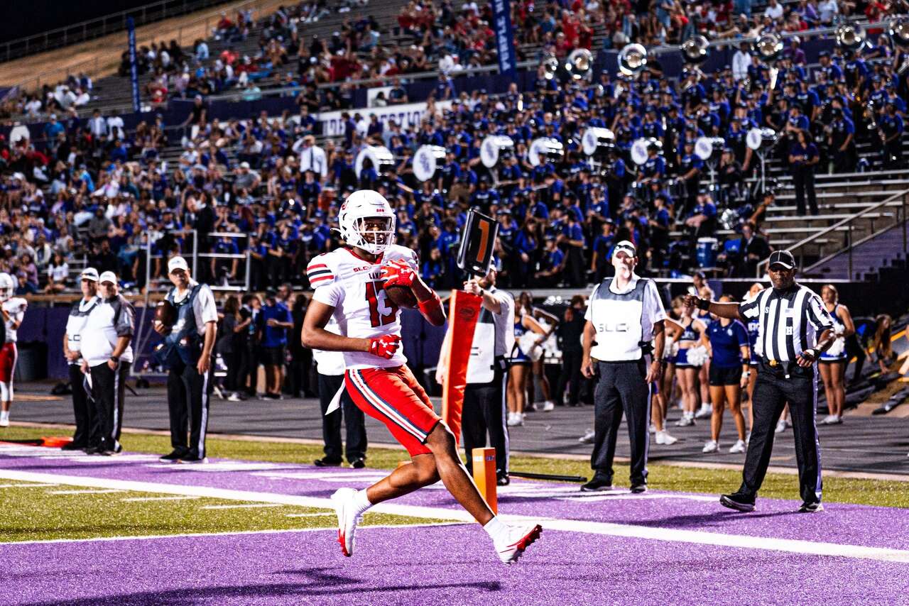 Lamar looks to earn playoff spot in rivalry game against McNeese