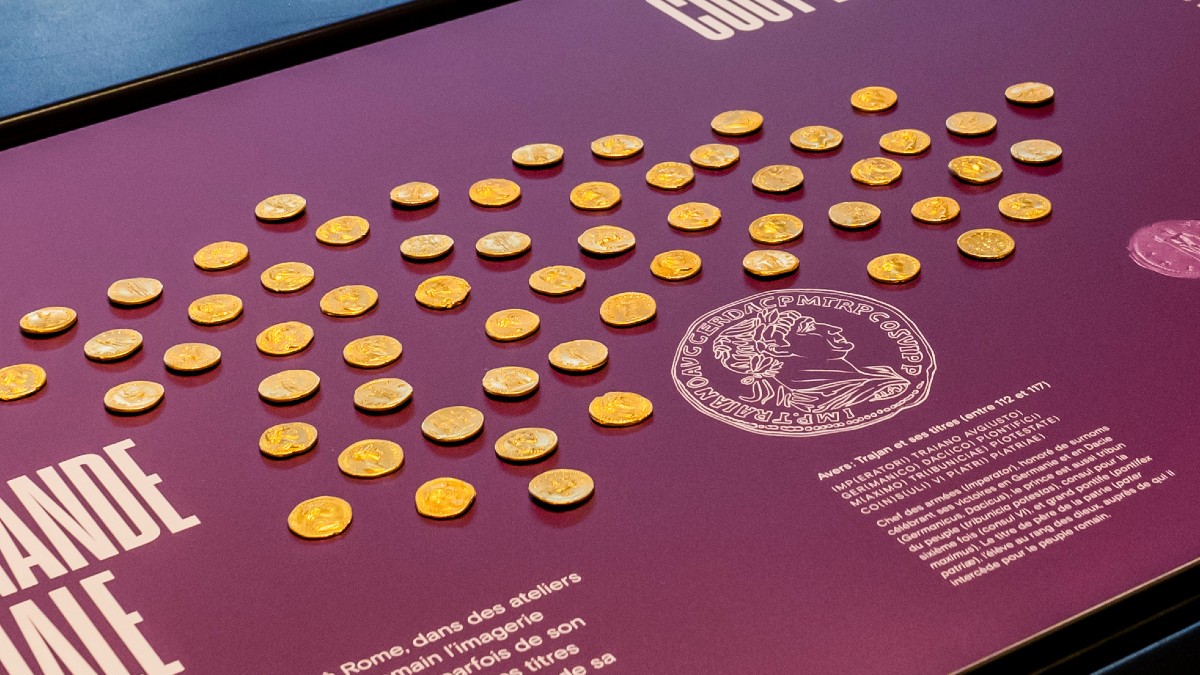 Dos ladrones someten a guardia y roban decenas de monedas de oro ...