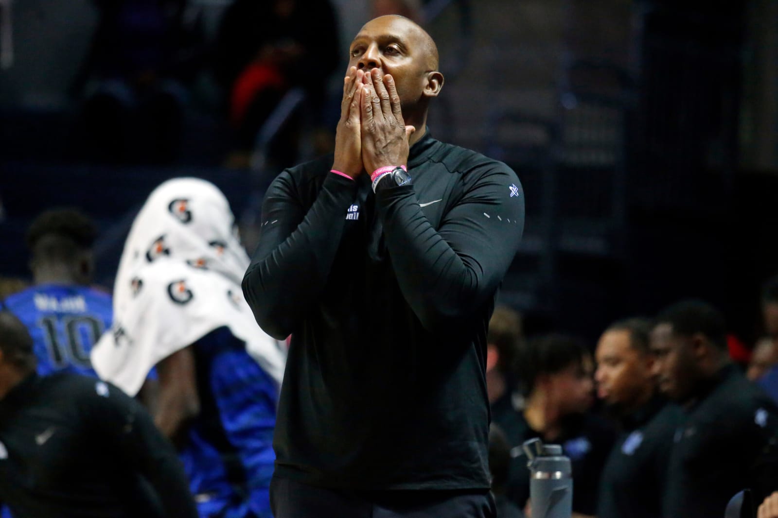 Memphis Drops to 1-4 following Buzzer-Beater