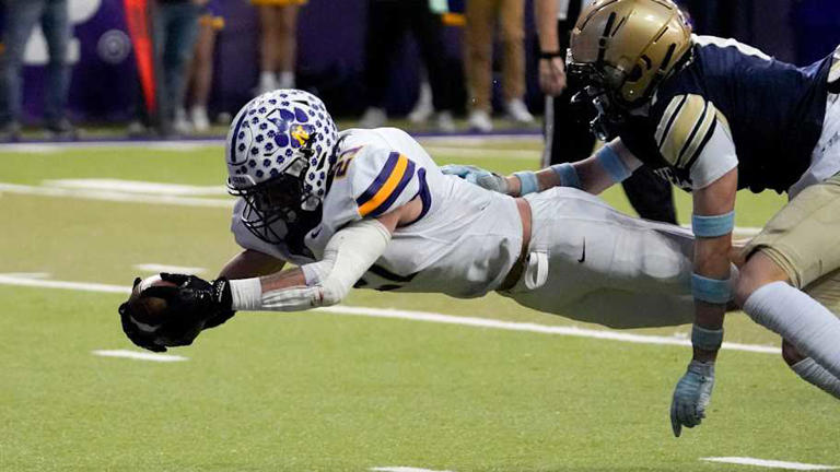 Vote: Iowa High School Football UNI-Dome MVP