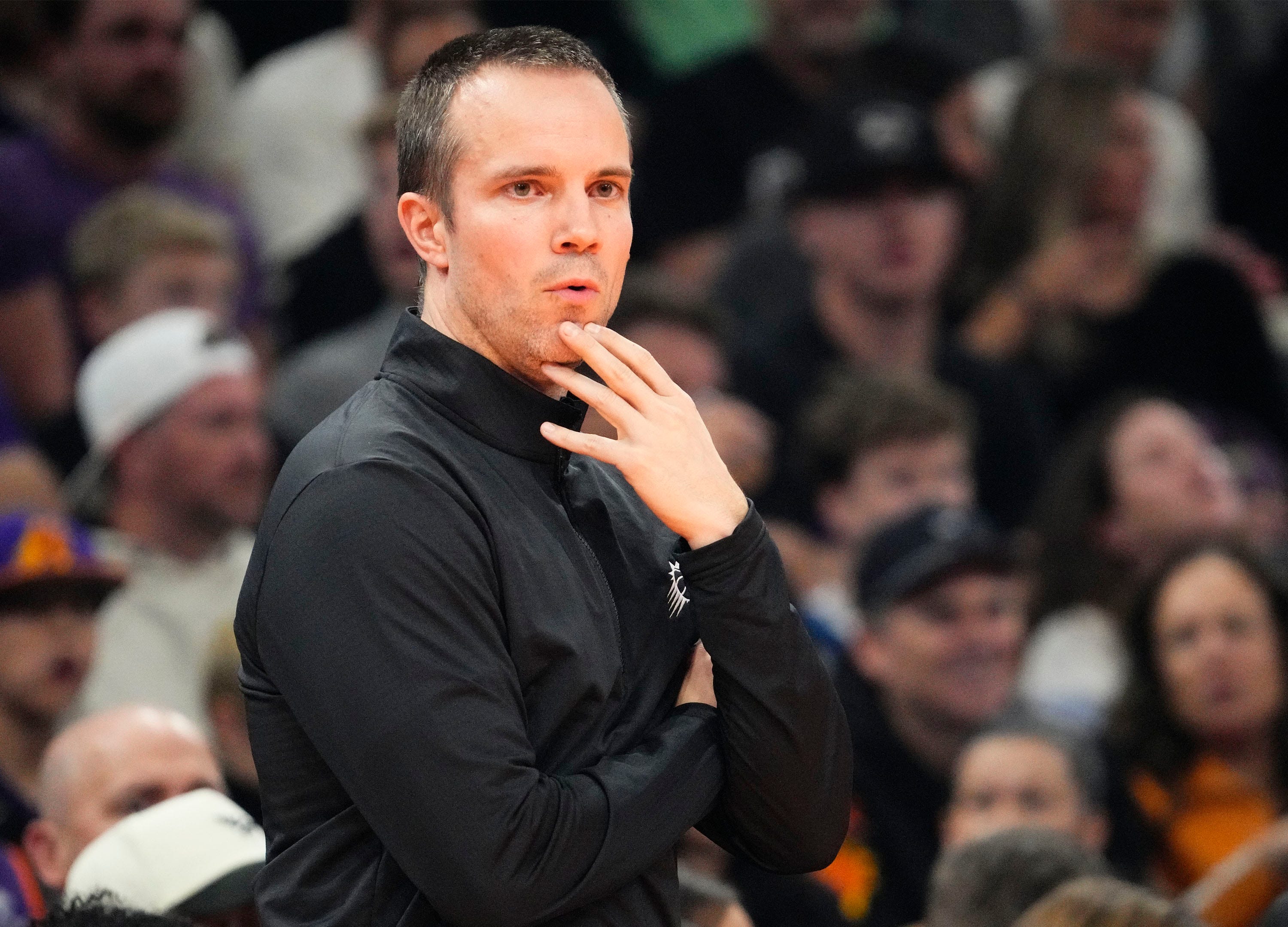 Suns lookahead. New coach receiving praise from previous co-workers