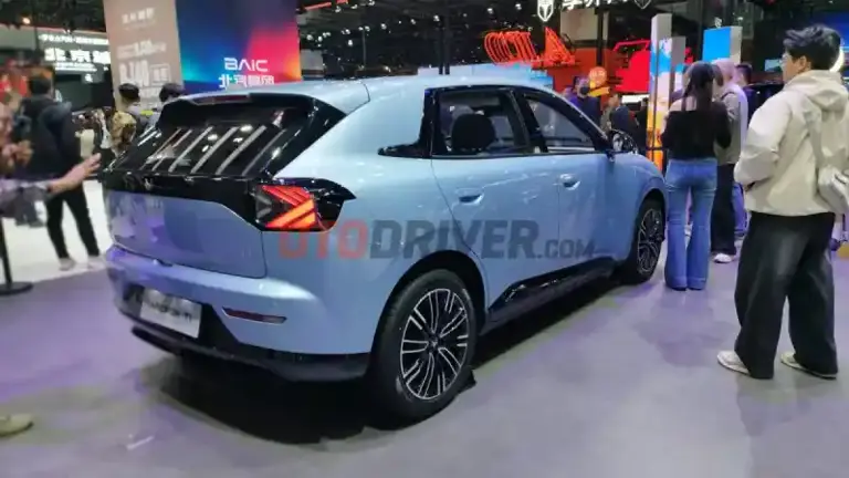 Arcfox T1, EV Pertama BAIC Indonesia Yang Mengaspal Tahun Depan Dengan Harga Terjangkau