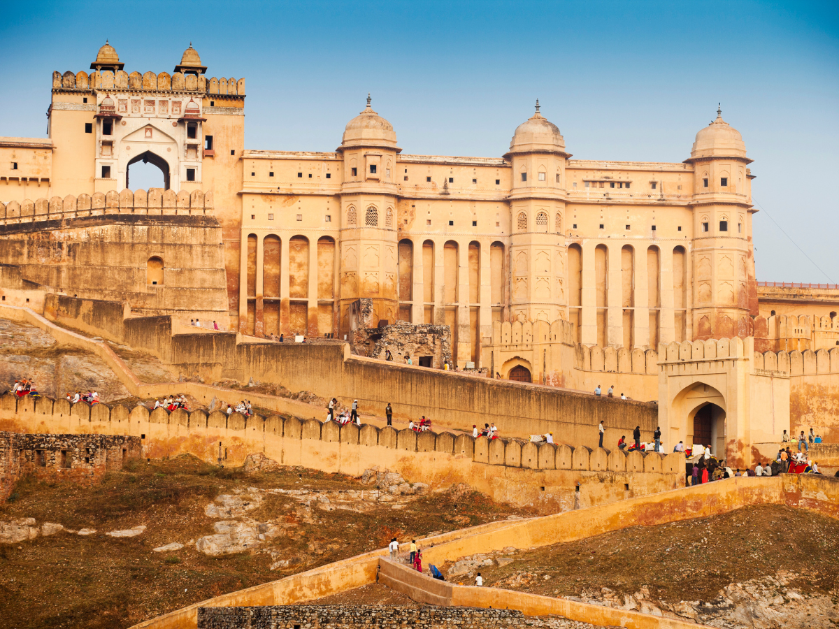 7 historical monuments perfect for a weekend getaway in India