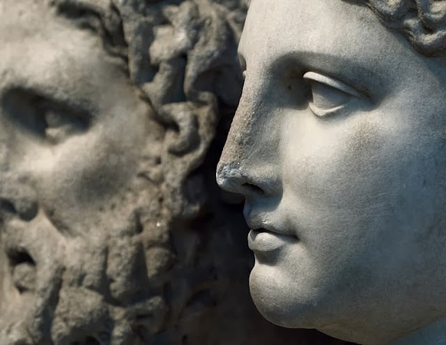 Οι ονομασιες των Ημερων και οι Μηνες των Αρχαιων Ελληνων