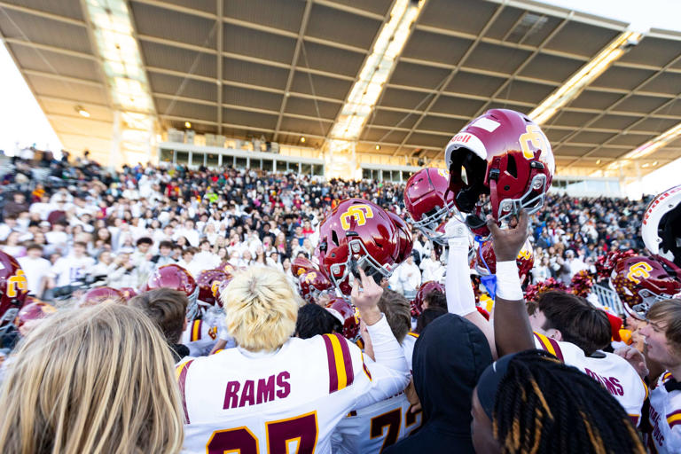 Location, kickoff time set for Oregon’s Class 6A and 5A high school ...