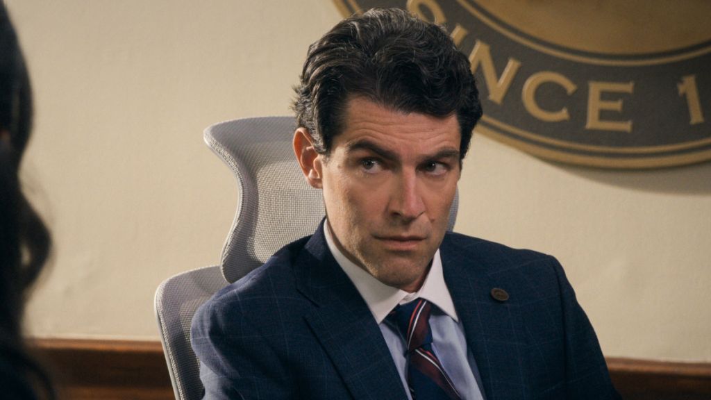 'A Man on the Inside' Season 2 Cast and Character Guide