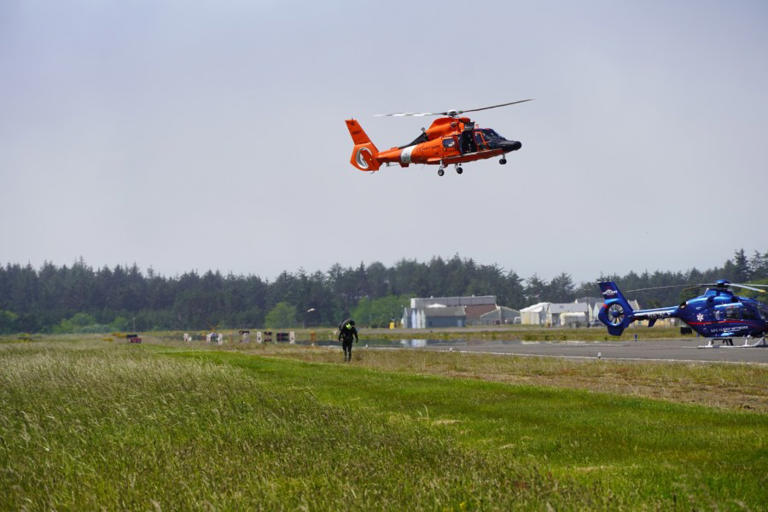Oregon AG to sue DHS over ‘sudden’ removal of Newport USCG helicopter