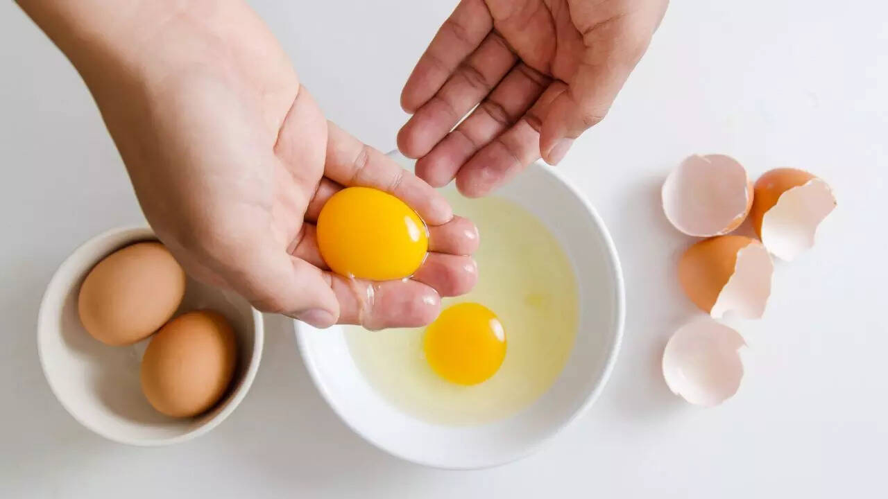 Who should avoid eating egg yolks: Understanding health risks, benefits ...