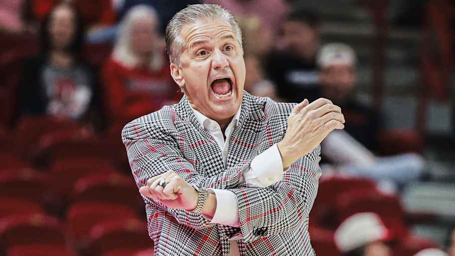 Razorbacks offer pair of 5-star prospects, evaluate other recruits in ...